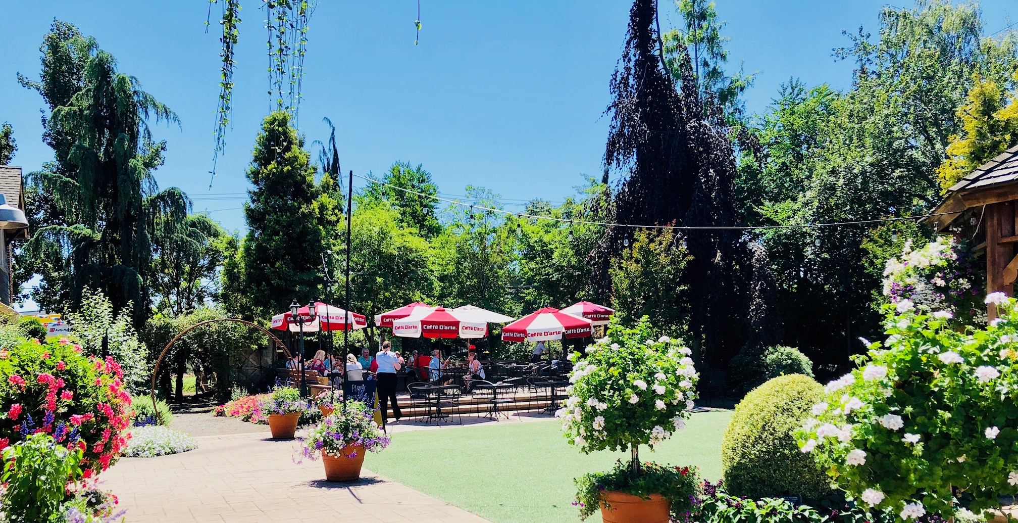 Get Outside & Eat: Restaurant Patios in Sumner – Sumner, Washington